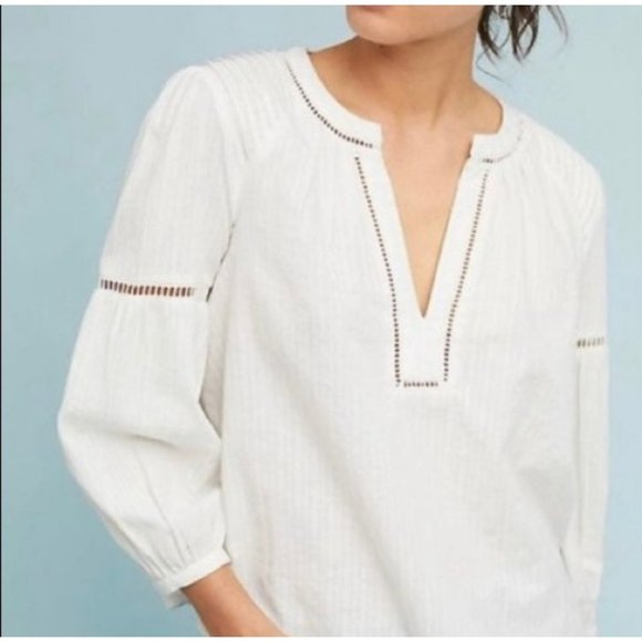 Akemi + Kin | Tops | 2 Akemi Kin Evie Peasant Top White Medium | Poshmark